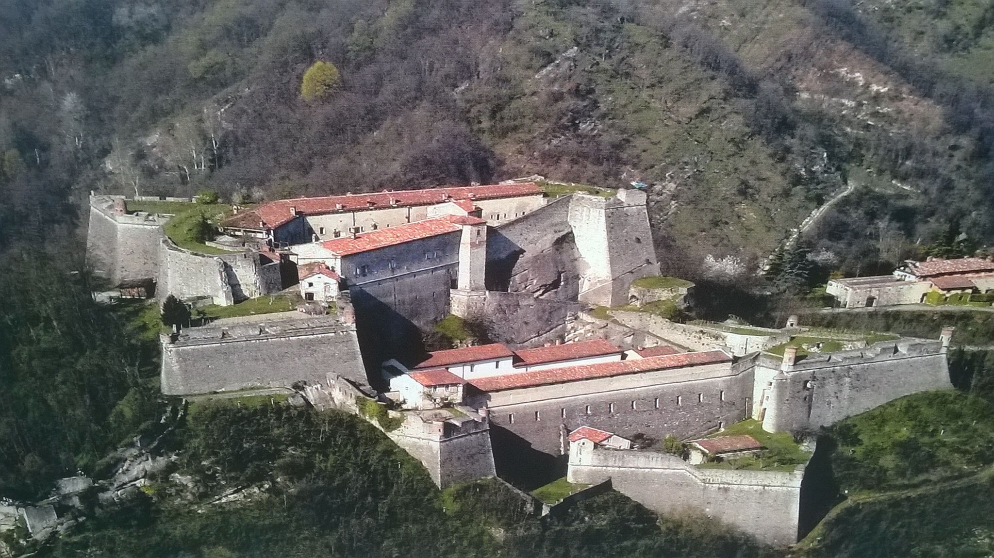 Visite guidate per tutta la giornata al Forte di Gavi