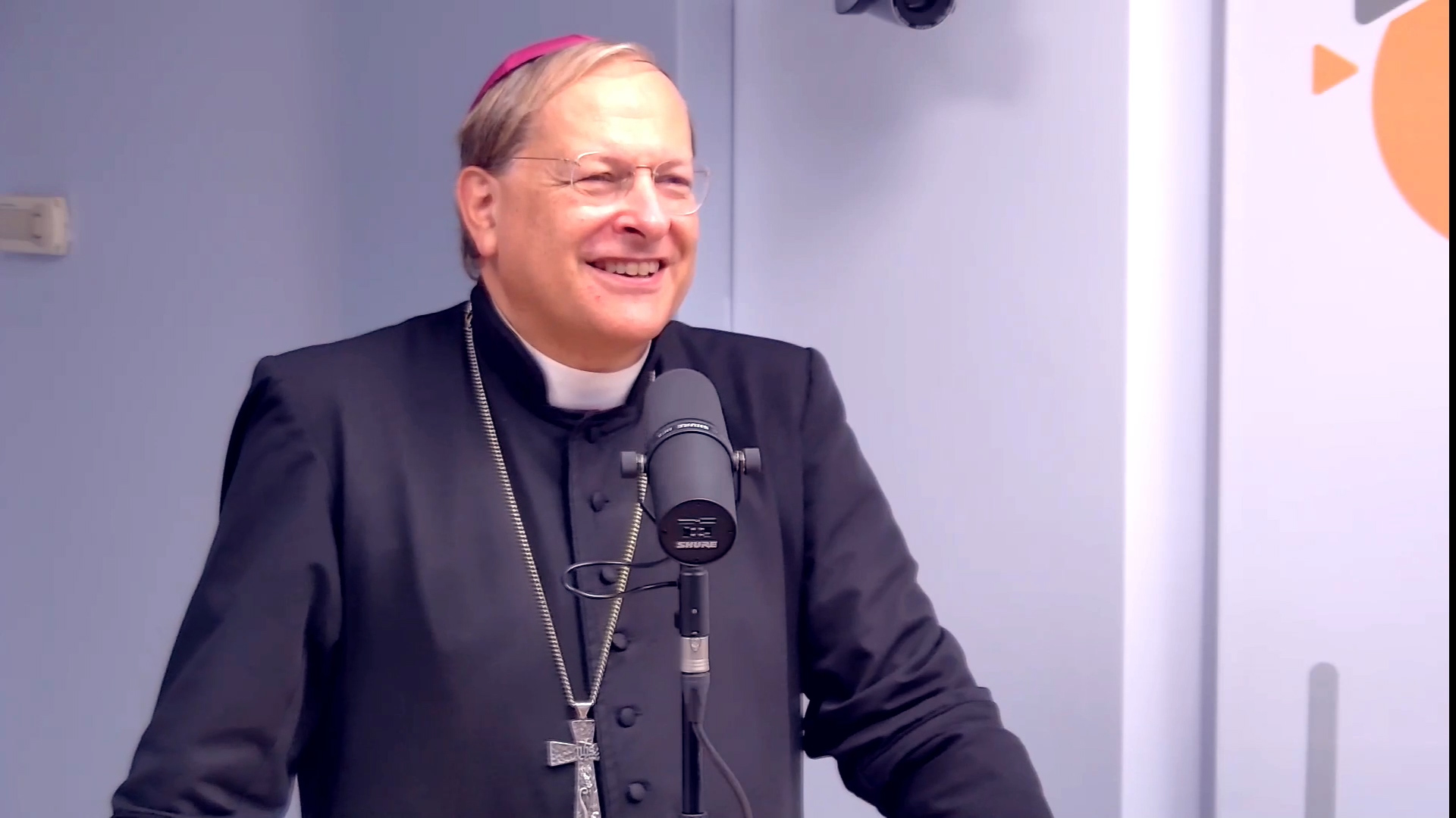 Intervista al vescovo di Alessandria Guido Gallese sui 10 anni di diocesi