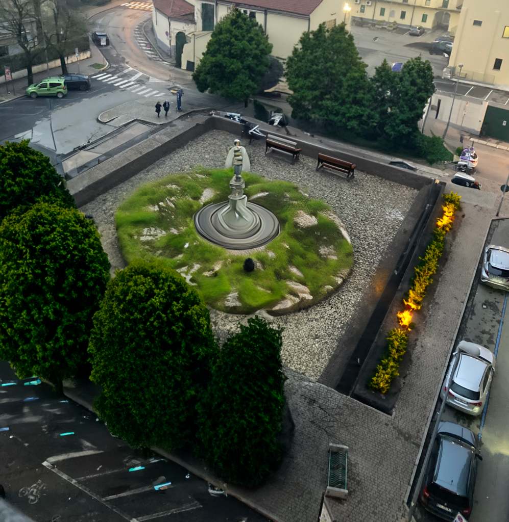 Piazza Carducci senza auto. Ideale chiede: "Sarà mai possibile?"