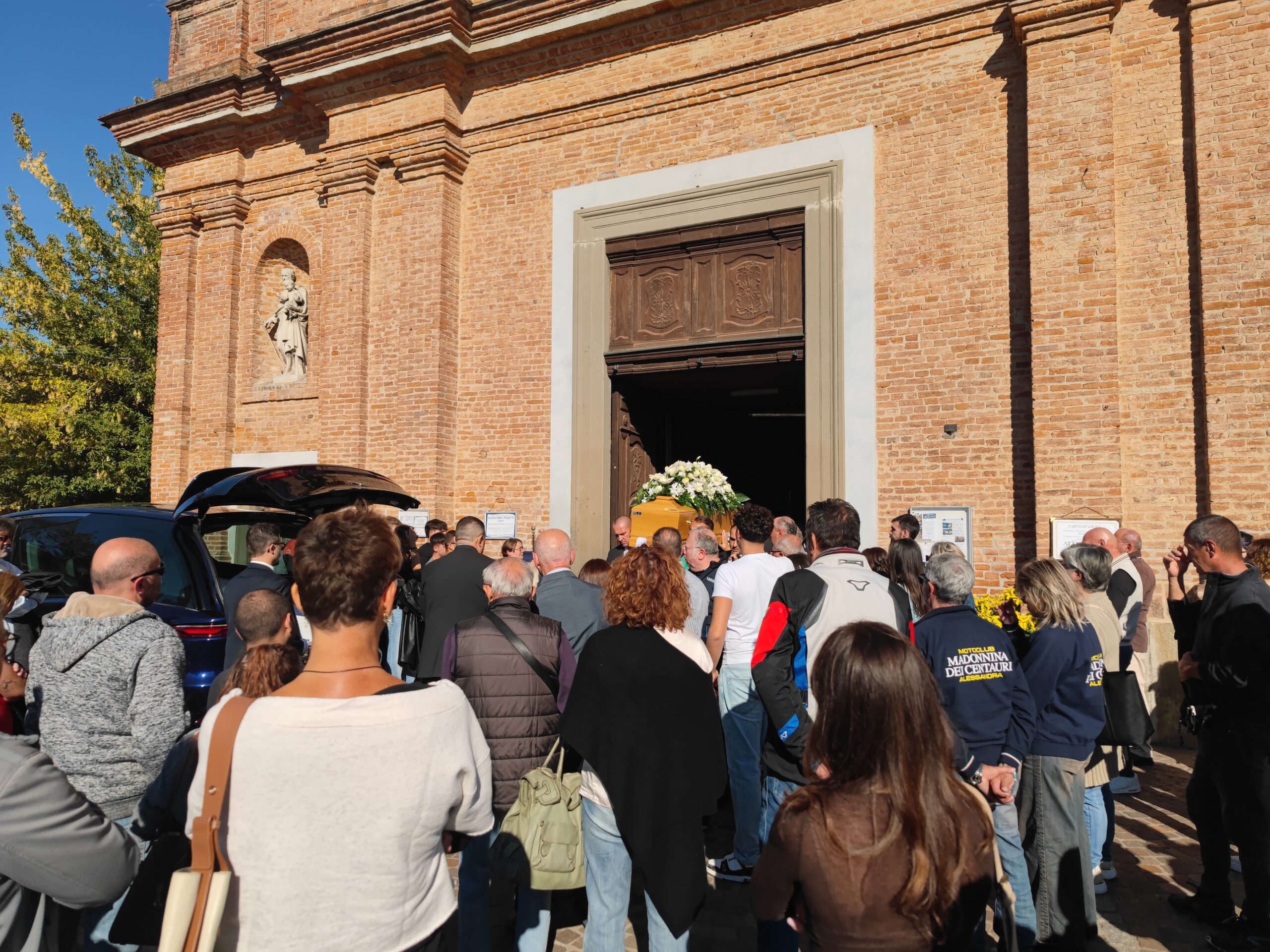 A Spinetta il funerale di Alessandro Possenti, morto in un incidente
