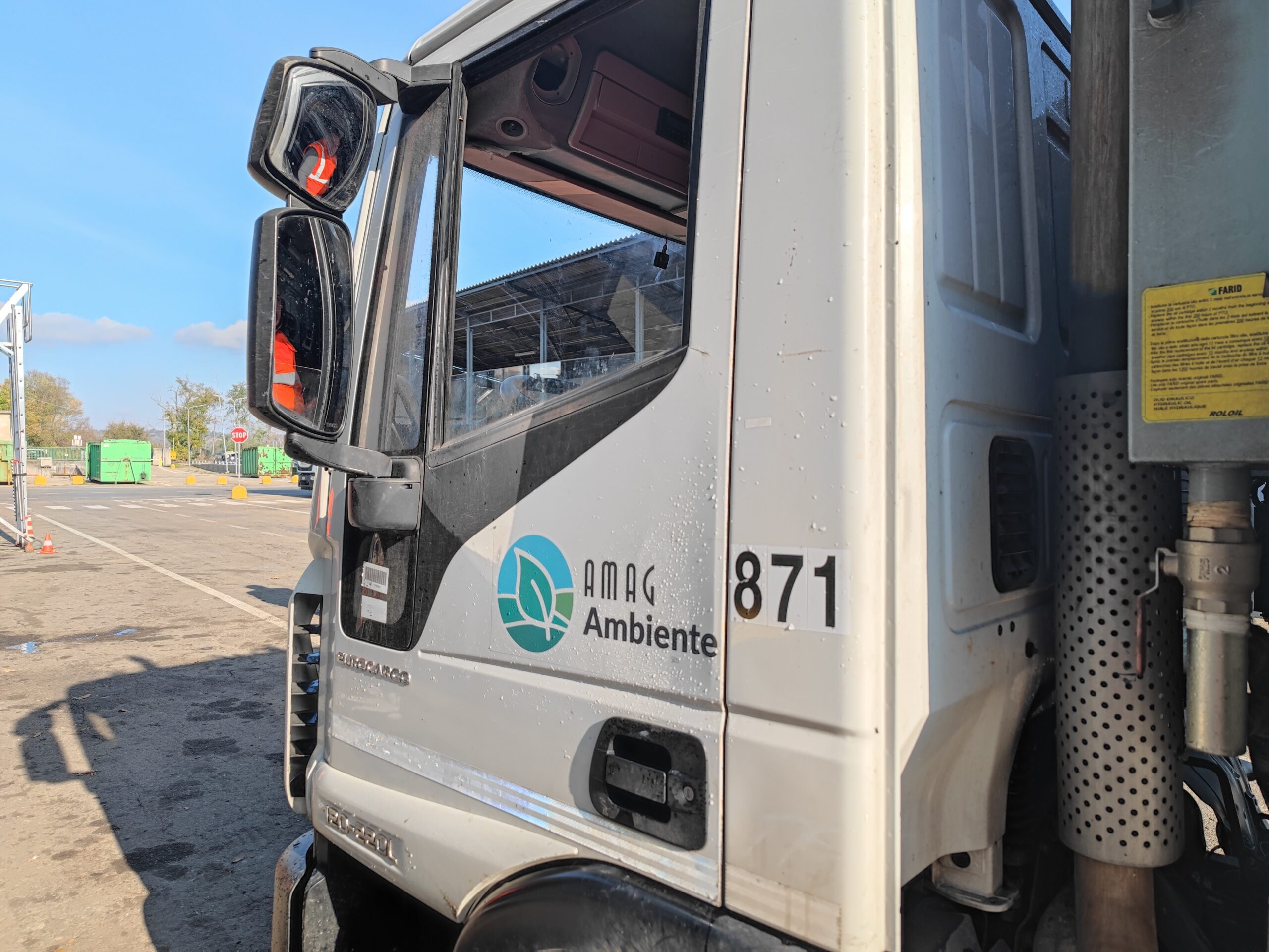 Lettera di Amag Ambiente per problemi raccolta rifiuti poi la soluzione ...
